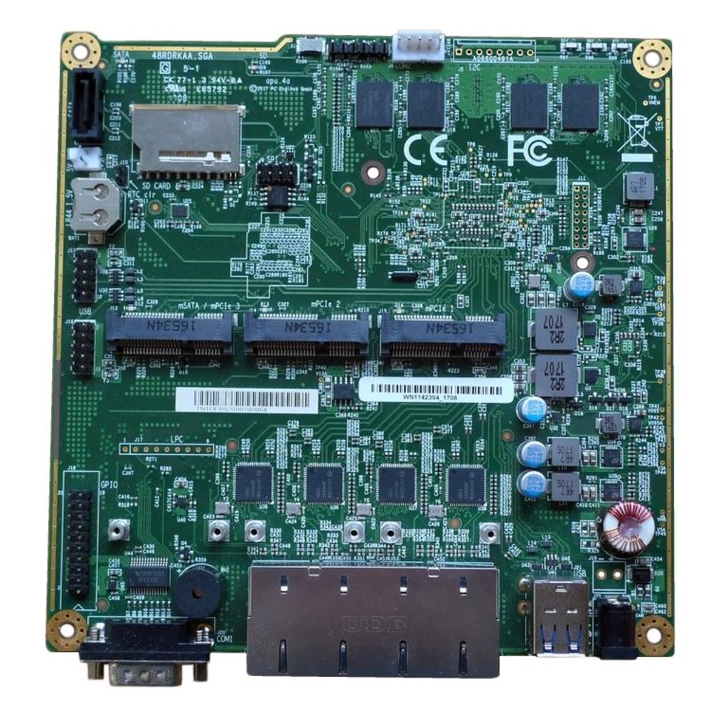 PC Engines APU.4D4 system board, 4GB RAM | Patro.cz